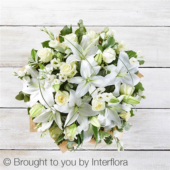 Wonderfully White Sympathy Hand-tied Extra Large Arts & Flowers Flor